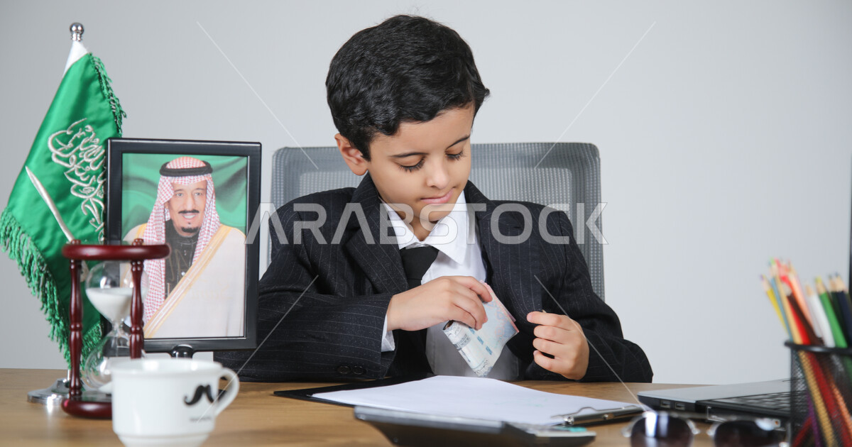 Choosing the profession of accountant and working in the administrative ...