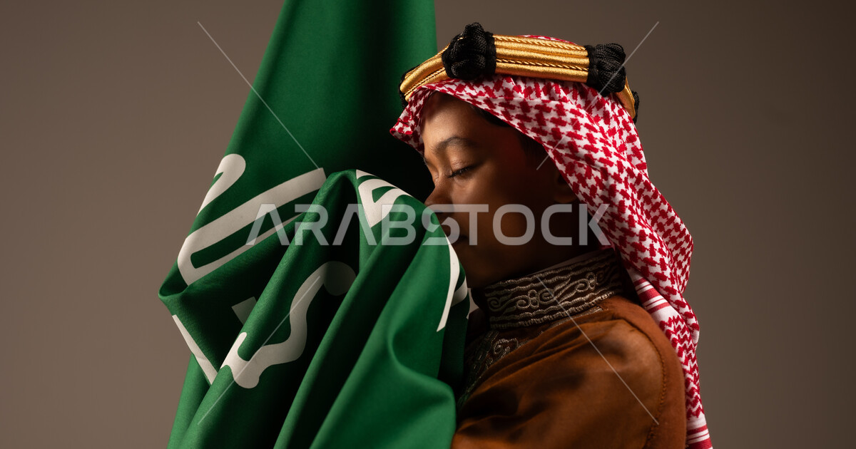 Wearing traditional costumes on holidays, feelings of love and ...