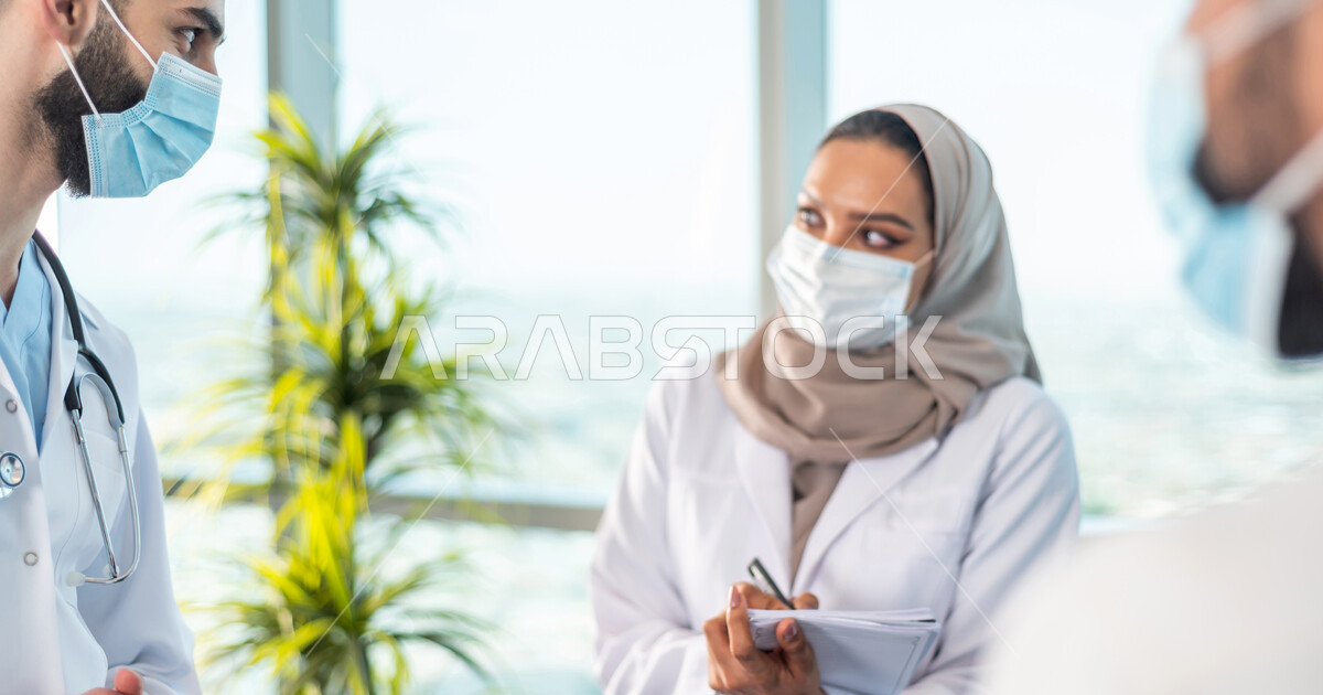 A Saudi Arabian Gulf medical team, the exchange of medical ...