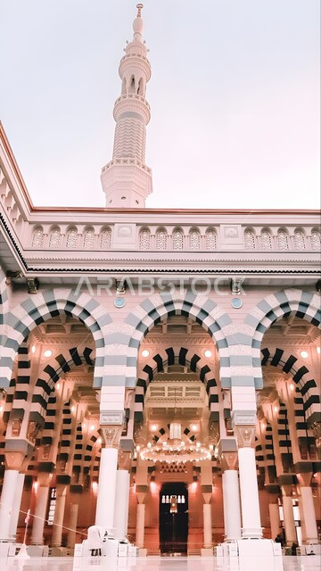 Architectural engineering art of the minaret of the Prophet's Mosque ...