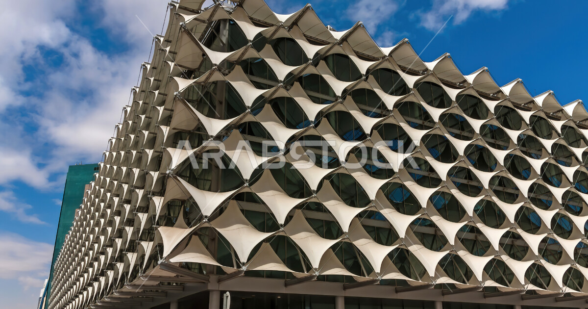 The exterior architectural engineering of King Fahd Library in Riyadh ...