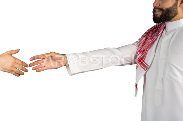 Portrait of a Saudi Arabian Gulf man in traditional Saudi dress ...