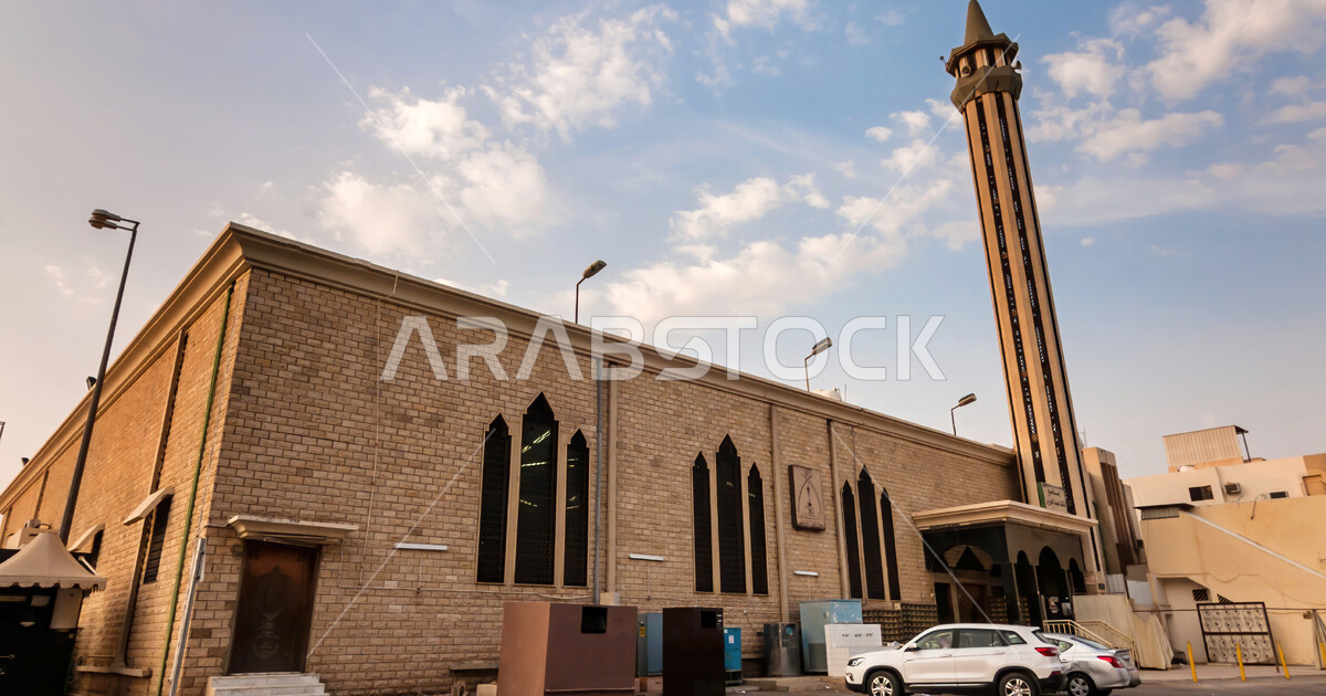Silver Mosque in Riyadh, a call for Muslims to perform acts of worship ...