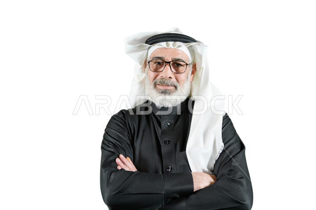 Portrait of an old Saudi Arabian Gulf Arab man looking at the camera ...