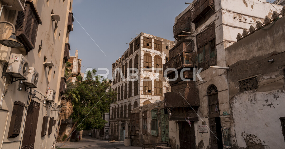 The historical city of Jeddah with an ancient Arab and Islamic ...