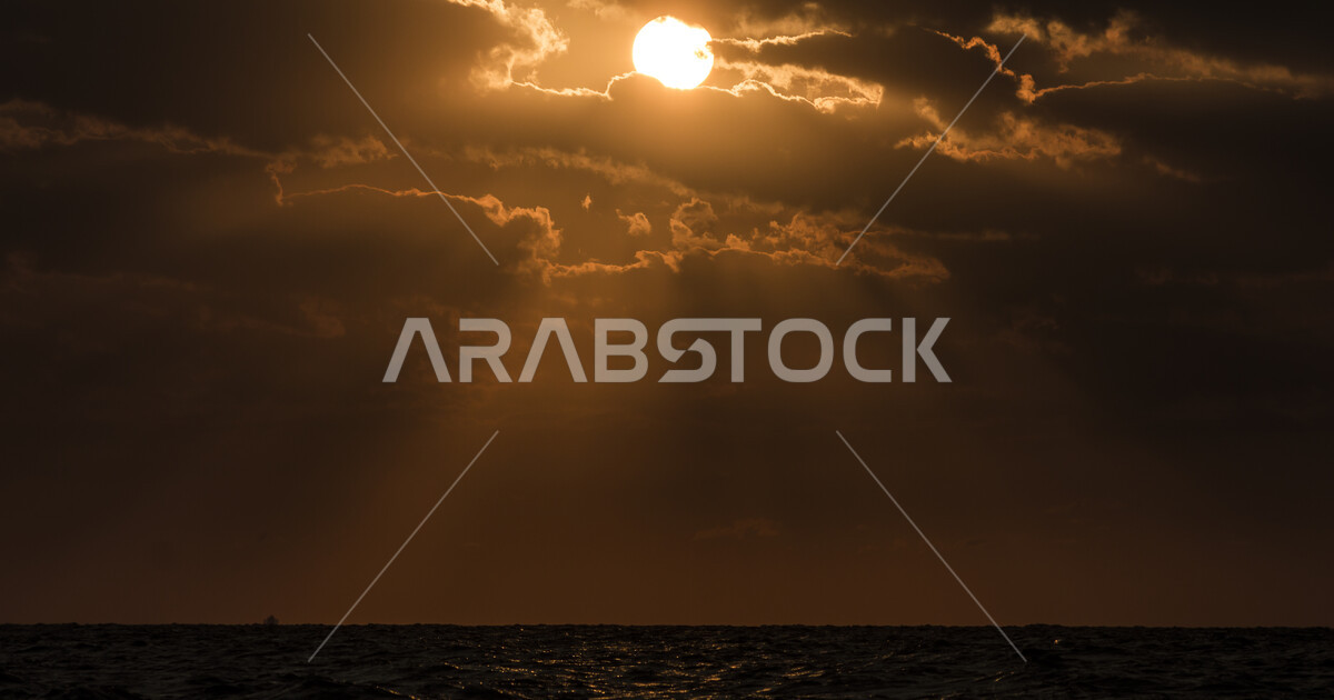 Beautiful sunset view from Jeddah Corniche in Saudi Arabia, the scenic ...