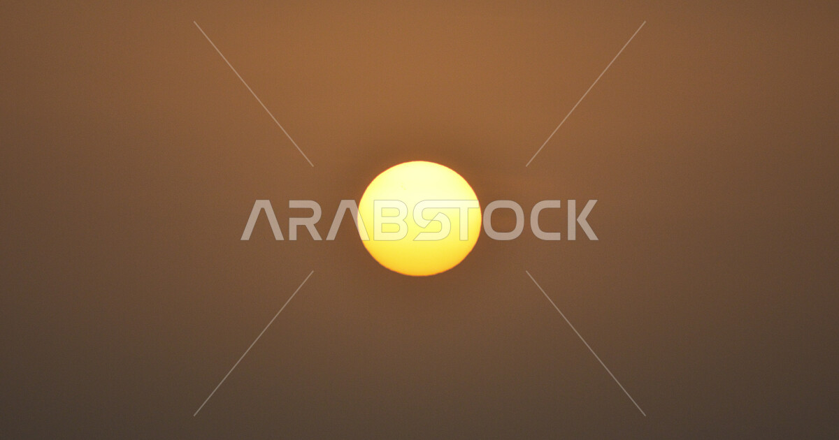 A breathtaking landscape of the beauty of sunset in the sky, sunlight ...