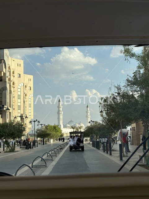 Holy religious landmarks and famous Islamic places in the Kingdom of ...