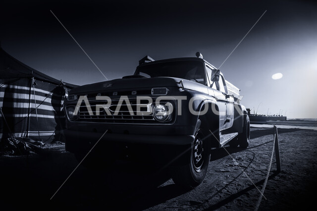 Desert driving fun activities, dune safari adventure in Saudi Arabia ...