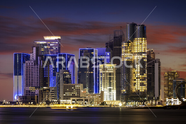 Famous tourist places and landmarks, attracting and attracting people ...