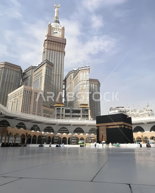 Clock Tower Building in Mecca, Saudi Arabia, Performing Hajj and Umrah ...