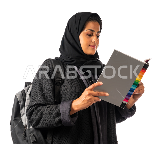 A Saudi Arabian Gulf university student, studying colors, designs and ...