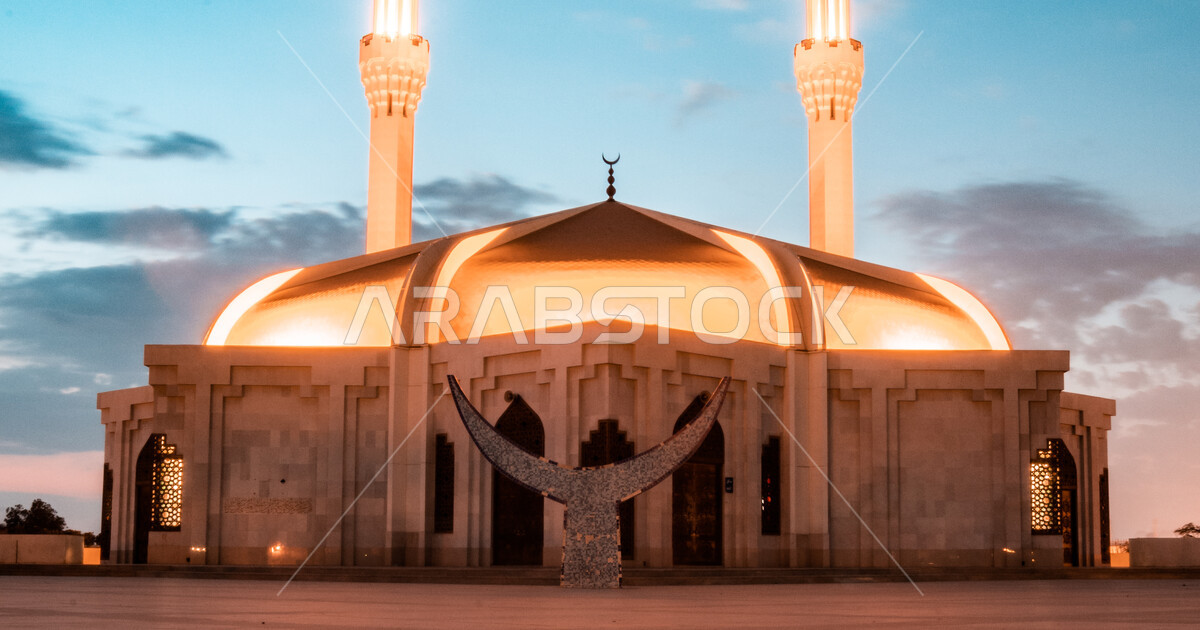 An aesthetic image of the Hassan Anani Mosque in Jeddah, the splendor ...