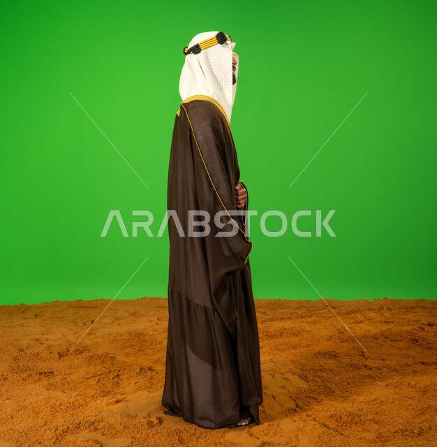 Anniversary of the founding of the first Saudi state 1727 AD, wearing ...