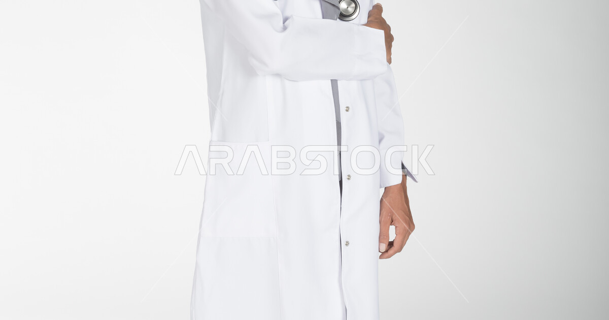Portrait of a Saudi Arabian Gulf doctor, concept of medicine and health ...