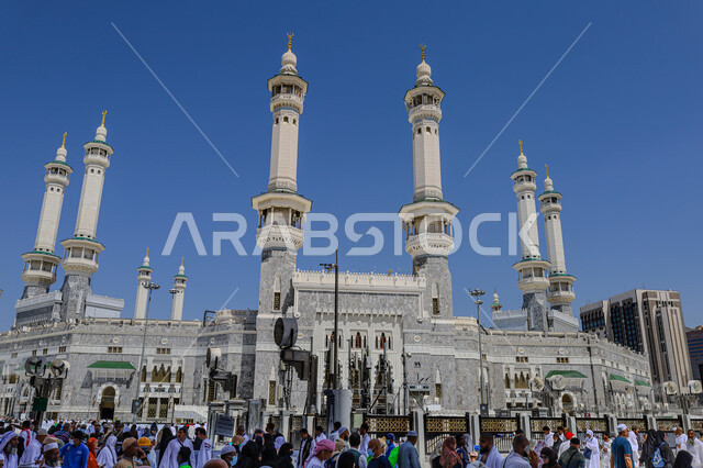The outer courtyard of the Grand Mosque in Mecca, a sacred religious ...