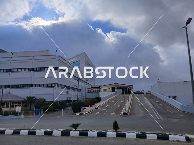 The road to King Fahd Hospital in Al-Baha, health centers, hospitals ...