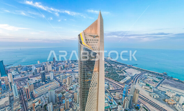 Aesthetic image of the skyscraper of the commercial center in Kuwait ...