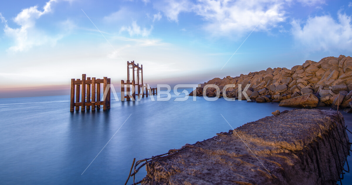 Aesthetic image on the shore of the Arabian Gulf in Kuwait, the ...