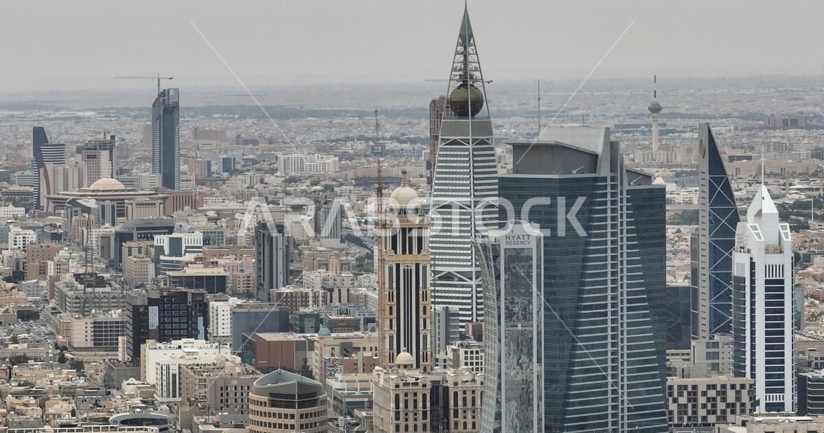 Towers and skyscrapers in Riyadh, Saudi Arabia, architecture in Saudi ...