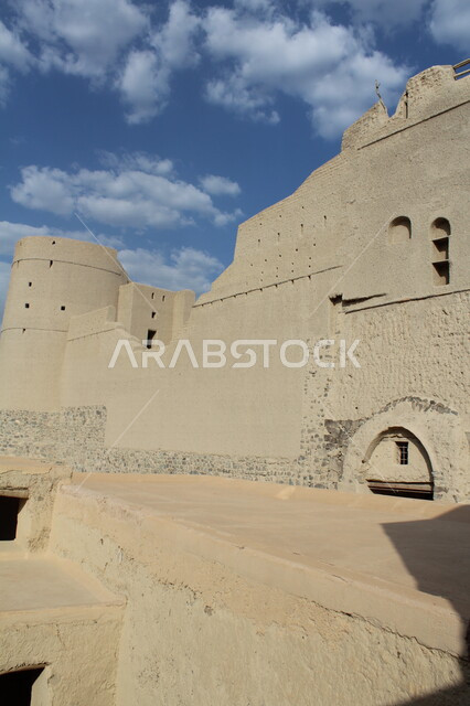 A picture of Al Hazm Fort in the Wilayat of Al Rustaq in the Al Batinah ...