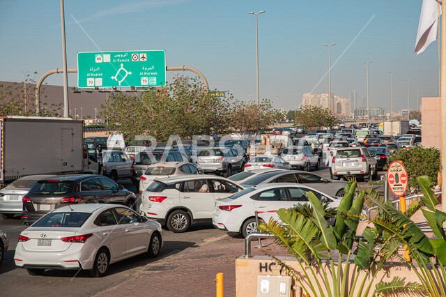 Roads and streets in the city of Jeddah, Saudi Arabia, traffic, Jeddah ...