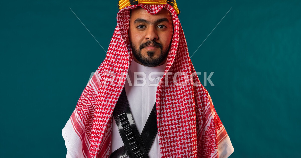 Chroma of a Saudi Arabian Gulf man wearing a Saudi heritage costume for ...