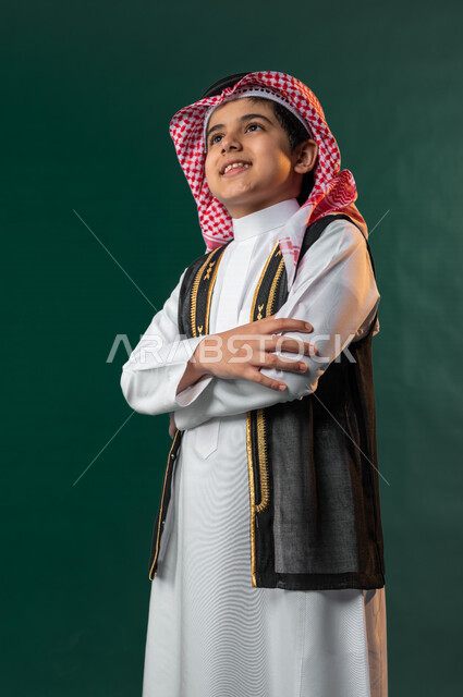 Chroma of a Saudi Arabian Gulf child wearing a Saudi heritage costume ...