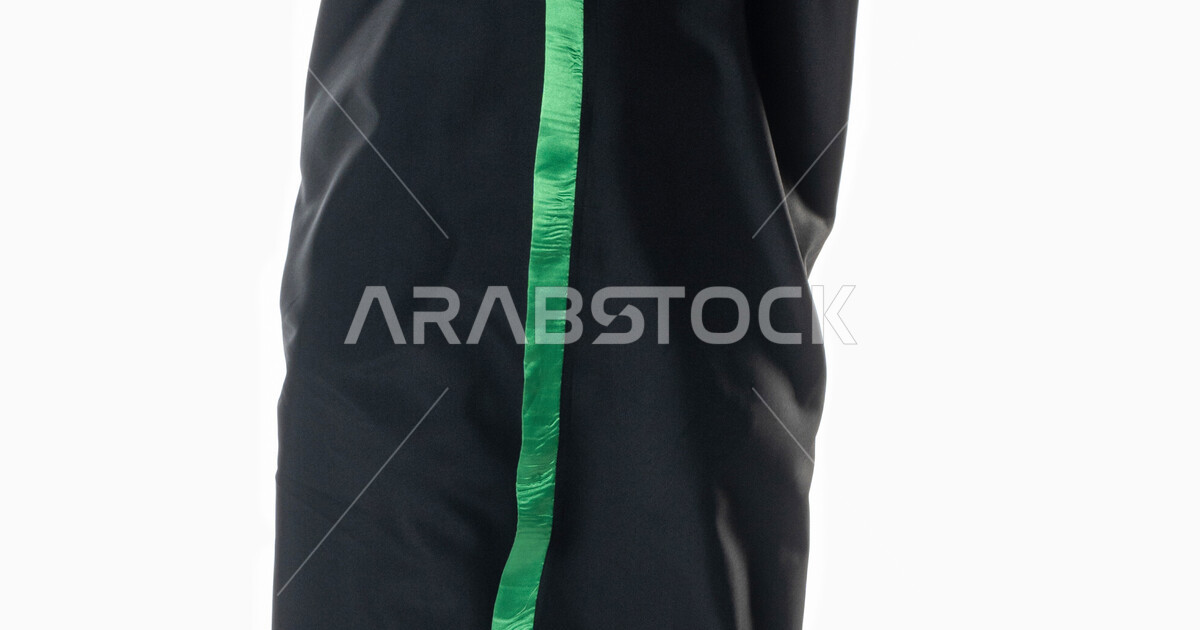 Portrait of a Saudi Arabian Gulf student wearing an abaya and ...