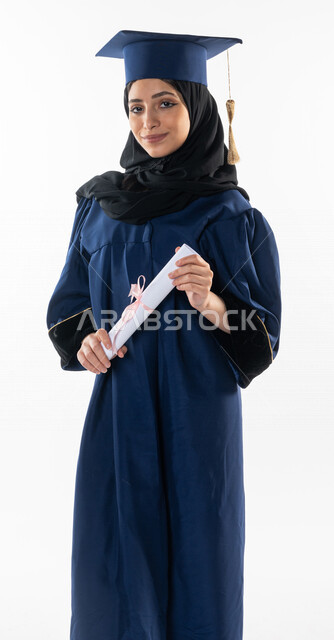 Portrait of a Saudi Arabian Gulf student wearing an abaya and ...