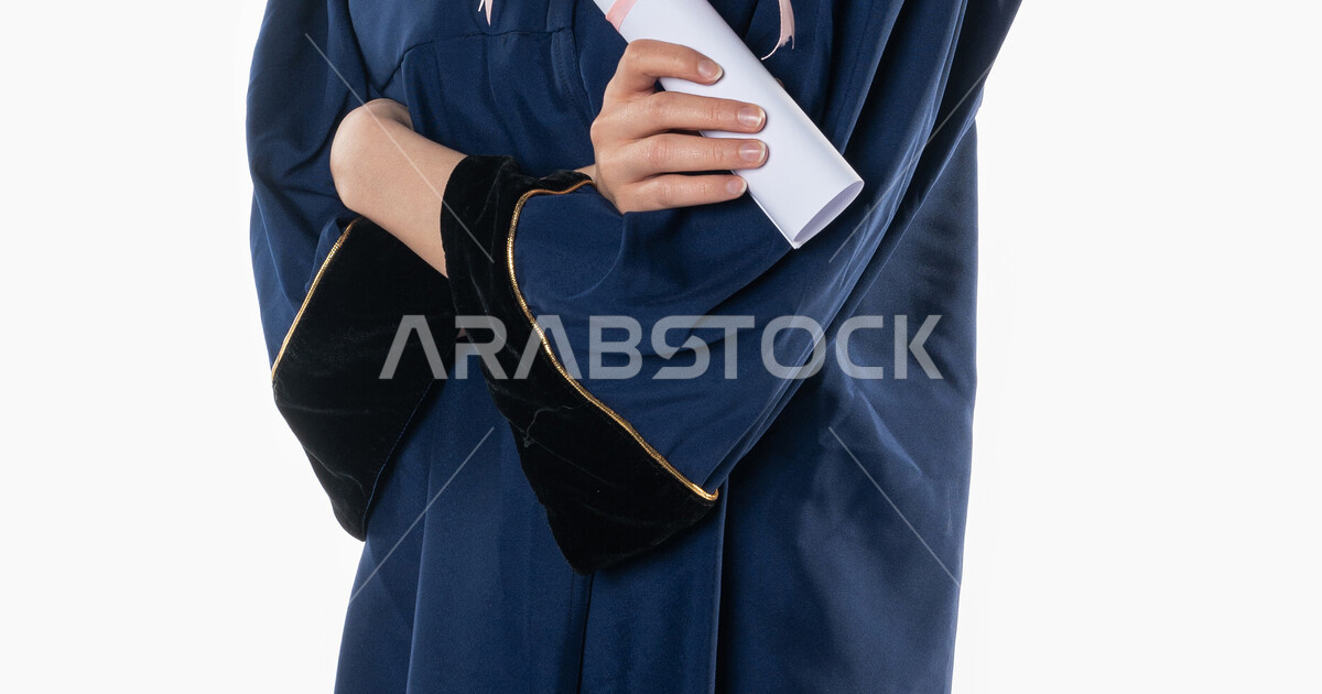 Portrait of a Saudi Arabian Gulf student wearing an abaya and ...