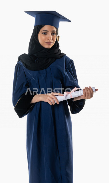 Portrait of a Saudi Arabian Gulf student wearing an abaya and ...