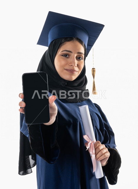 Portrait of a Saudi Arabian Gulf student wearing an abaya and ...