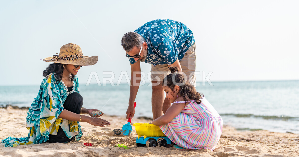 عائلة عربية سعودية خليجيه في رحله صيفيه ممتعه, عطله صيفيه, أنشطه ...