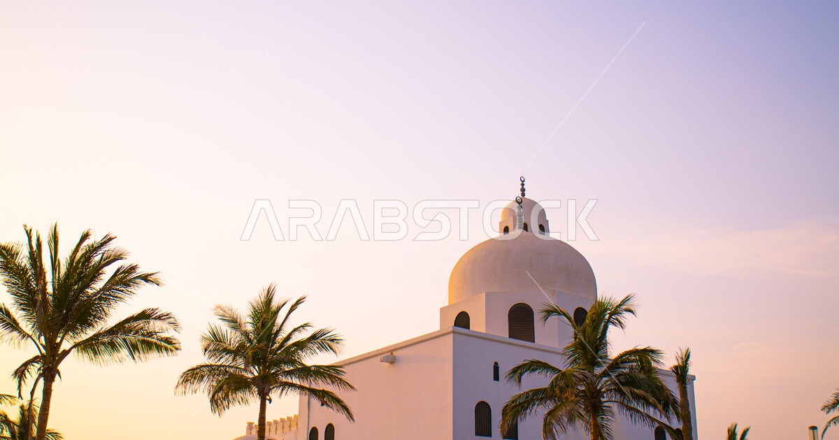 Al-Jazirah Mosque in Jeddah, Saudi Arabia, Jeddah Waterfront at sunset ...
