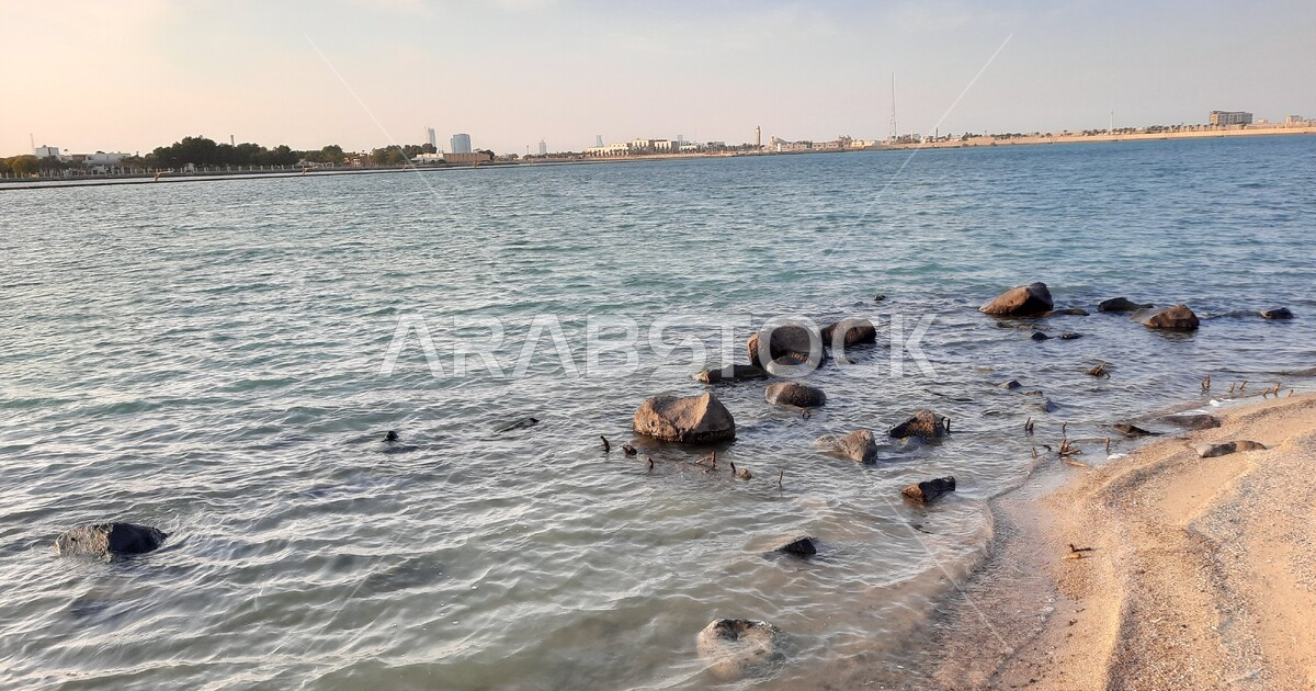 Aesthetic image of the Red Sea beach in Jeddah, Saudi Arabia at sunset ...