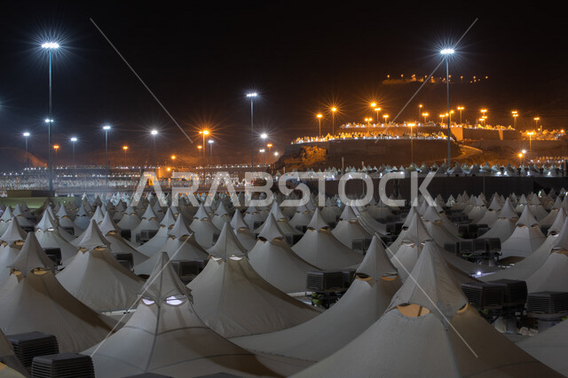 A night picture of the tents of pilgrims in the Sha’ar of Mina in ...
