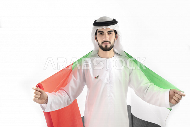 Portrait of an Emirati Arab Gulf man, in traditional Emirati dress ...