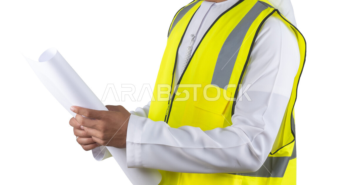 Portrait of an Arab Gulf Emirati engineer wearing a work protection ...