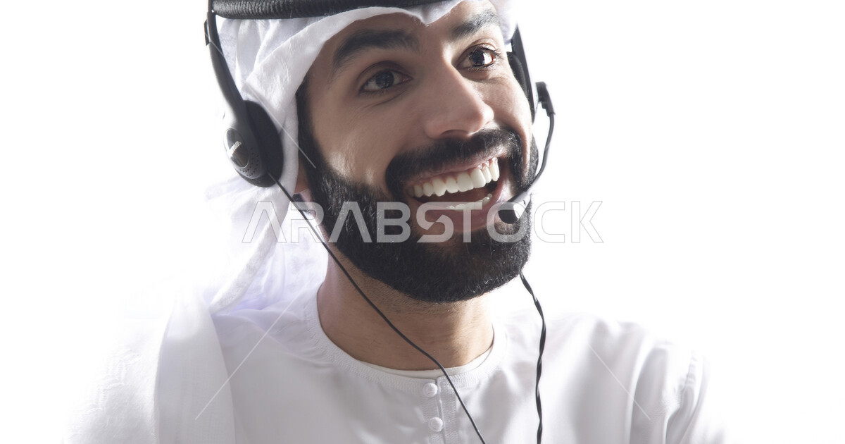 Portrait of an Arab Gulf Emirati employee working in customer service ...