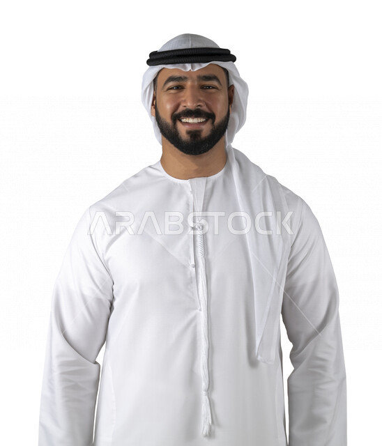 Portrait of a smiling Arab Emirati Gulf man wearing traditional Emirati ...