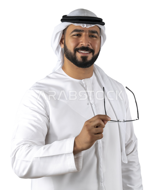 Portrait of an Arab Emirati Gulf man wearing traditional Emirati dress ...