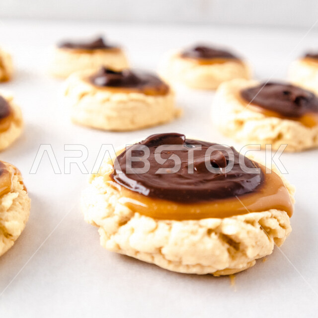 Hot Chocolate Chips, Light and Fluffy Cookies with Delicious Dark ...