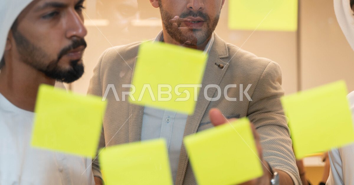 A group of Arab Emirati Gulf students at the university headquarters ...
