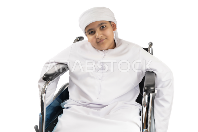 Portrait of an Arab Emirati Gulf child dressed in traditional clothes ...