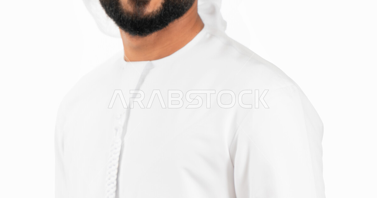 العمامة والكندورة الإماراتية، إيماءات وجه تدل على السرور، بورتريه لرجل ...