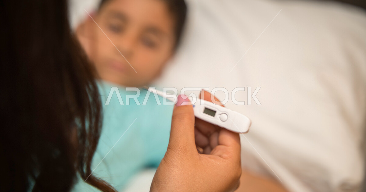Monitoring a high temperature in children and seeking medical help when ...