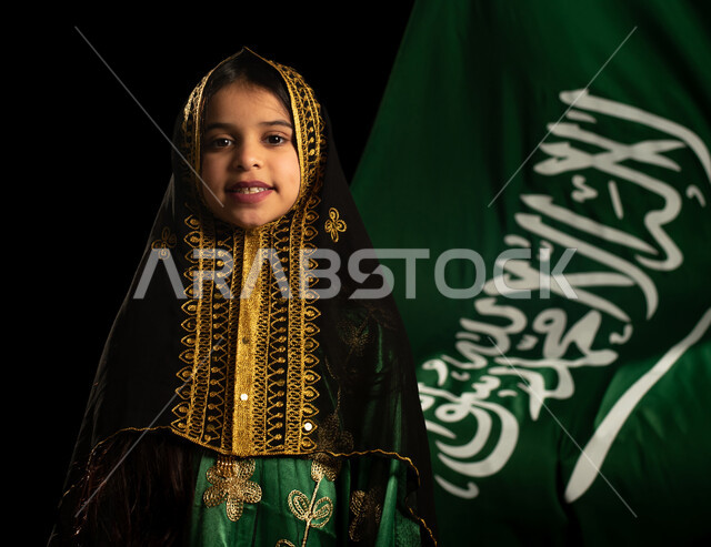 Portrait of a Saudi Arab Gulf girl wearing a traditional costume for ...