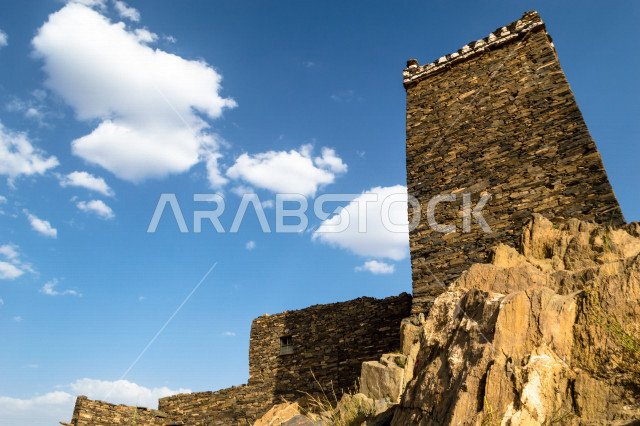 An ancient stone castle with ancient Arab architecture in Maysan ...
