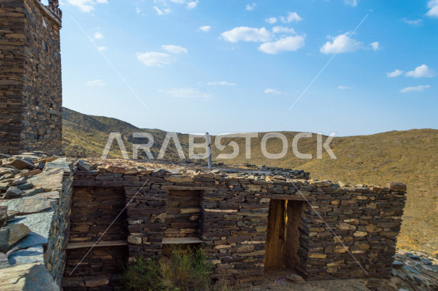 An ancient stone castle with ancient Arab architecture in Maysan ...